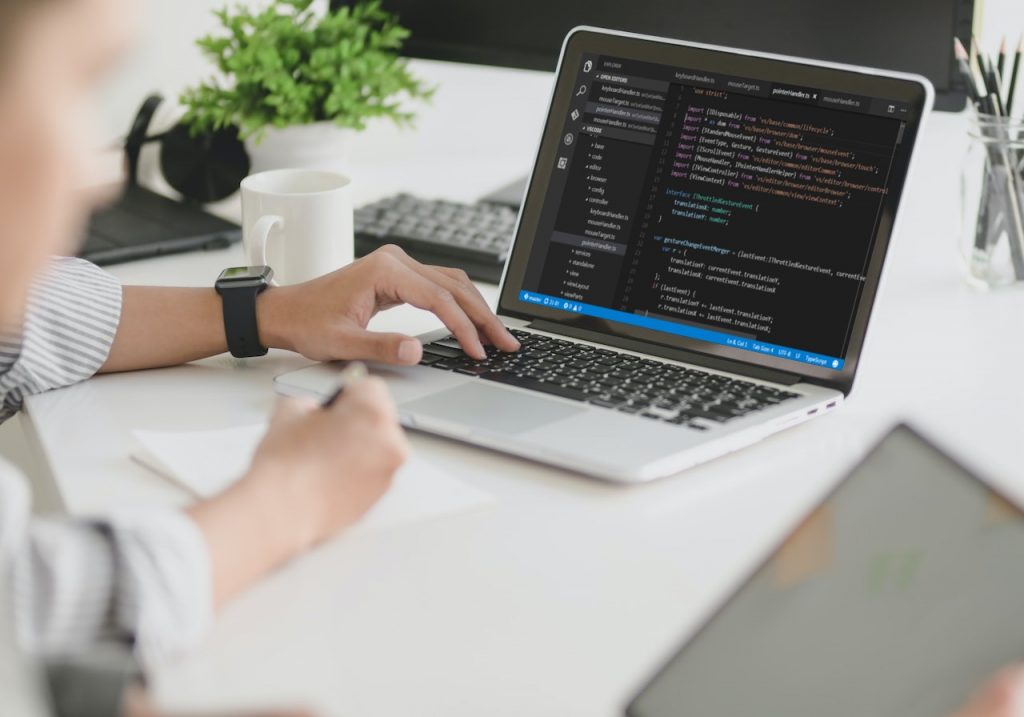 How To Create A Fastapi Server And Python Gui Client App To Manage